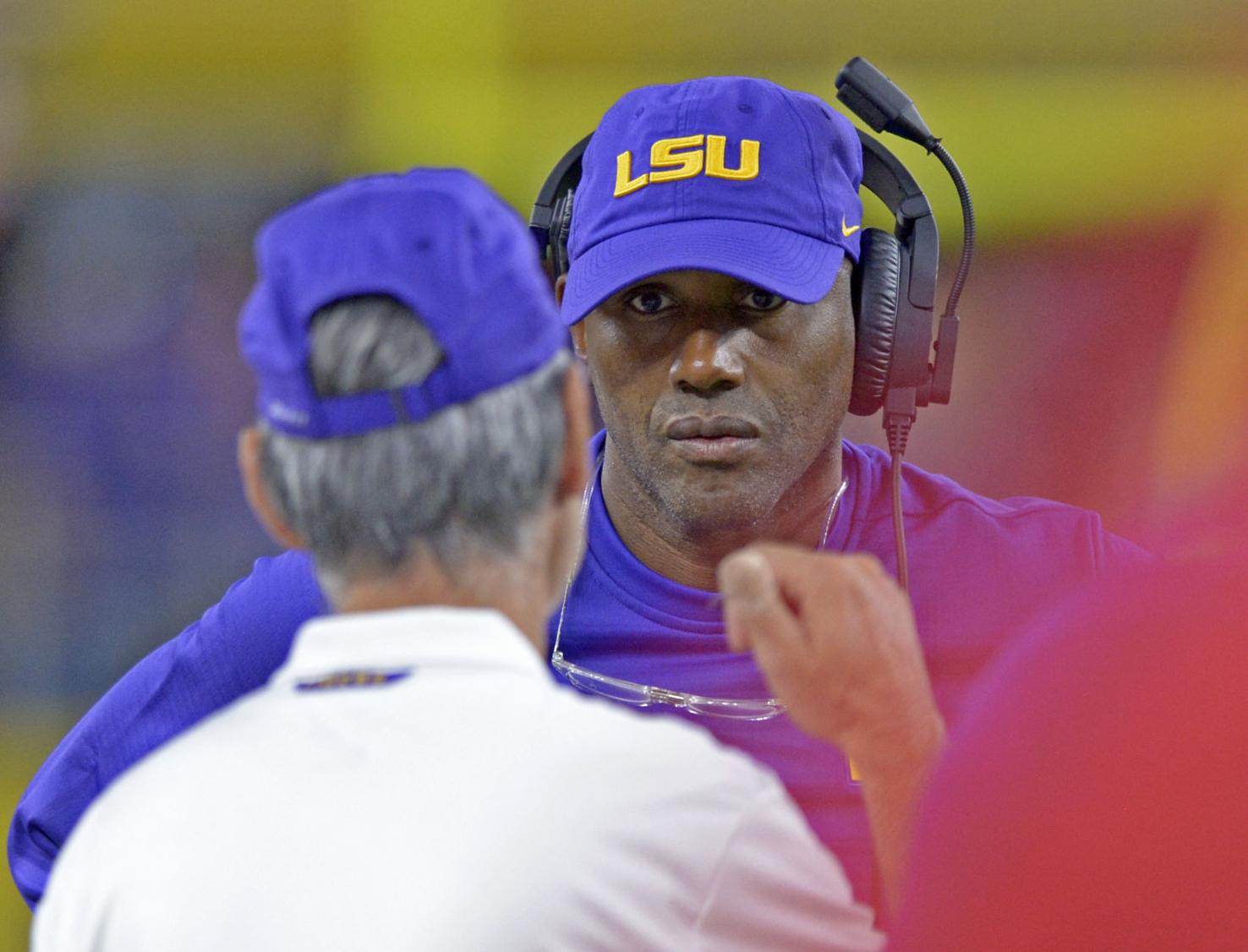 Coach Corey Raymond to stay with LSU football team despite interest ...