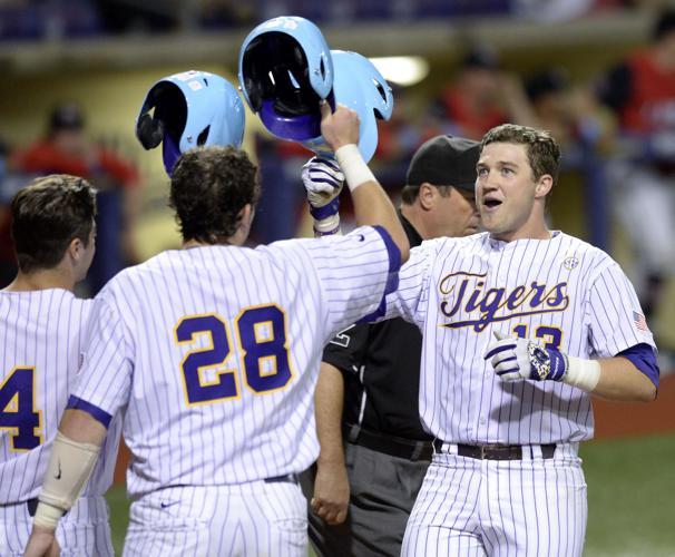 Back-to-back homers from Nick Coomes and Josh Smith spark LSU's 10-4 ...