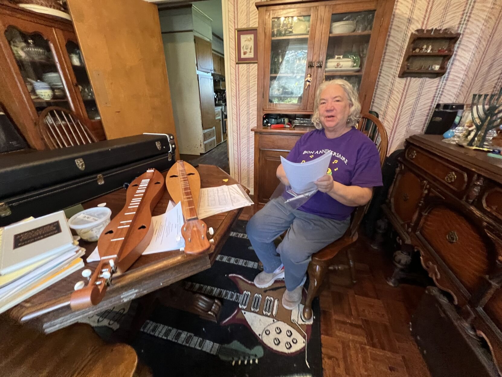 Jan Risher learns to play the dulcimer in Baton Rouge | Entertainment ...