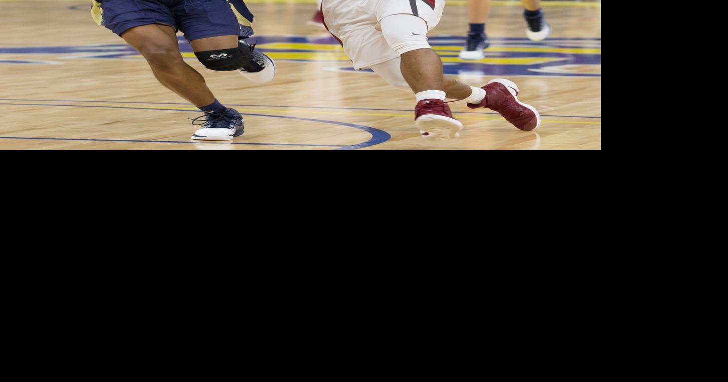 All's Wright: Dunham sophomore Jordan Wright blocks shot, hits key free ...