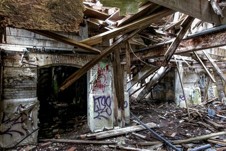 Despite plans, former Lower 9th Ward school building could collapse ...
