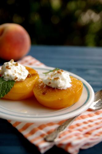I Eat La.: Recipes for Poached Pears, Poached Peaches | Food ...