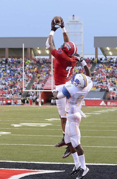 Cajuns notebook: Receivers Gabe Fuselier and Jared Johnson showcase ...