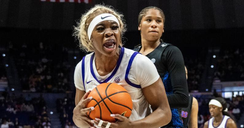 Photos: LSU runs Florida off Sue Gunter Court | Multimedia ...