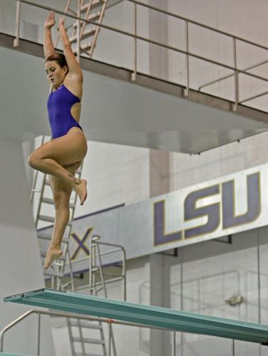 Summer Olympics: How LSU diver Lizzie Cui, who turns 19 on Friday, is ...