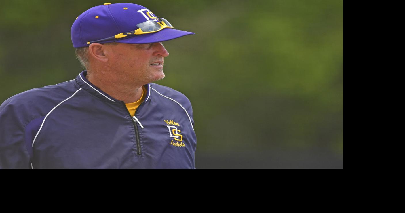 Denham Springs' Mark Carroll notches 700th career win; Rudy Smith hired ...