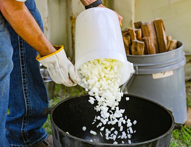 New world champion jambalaya cook credits mentor and former champ for ...