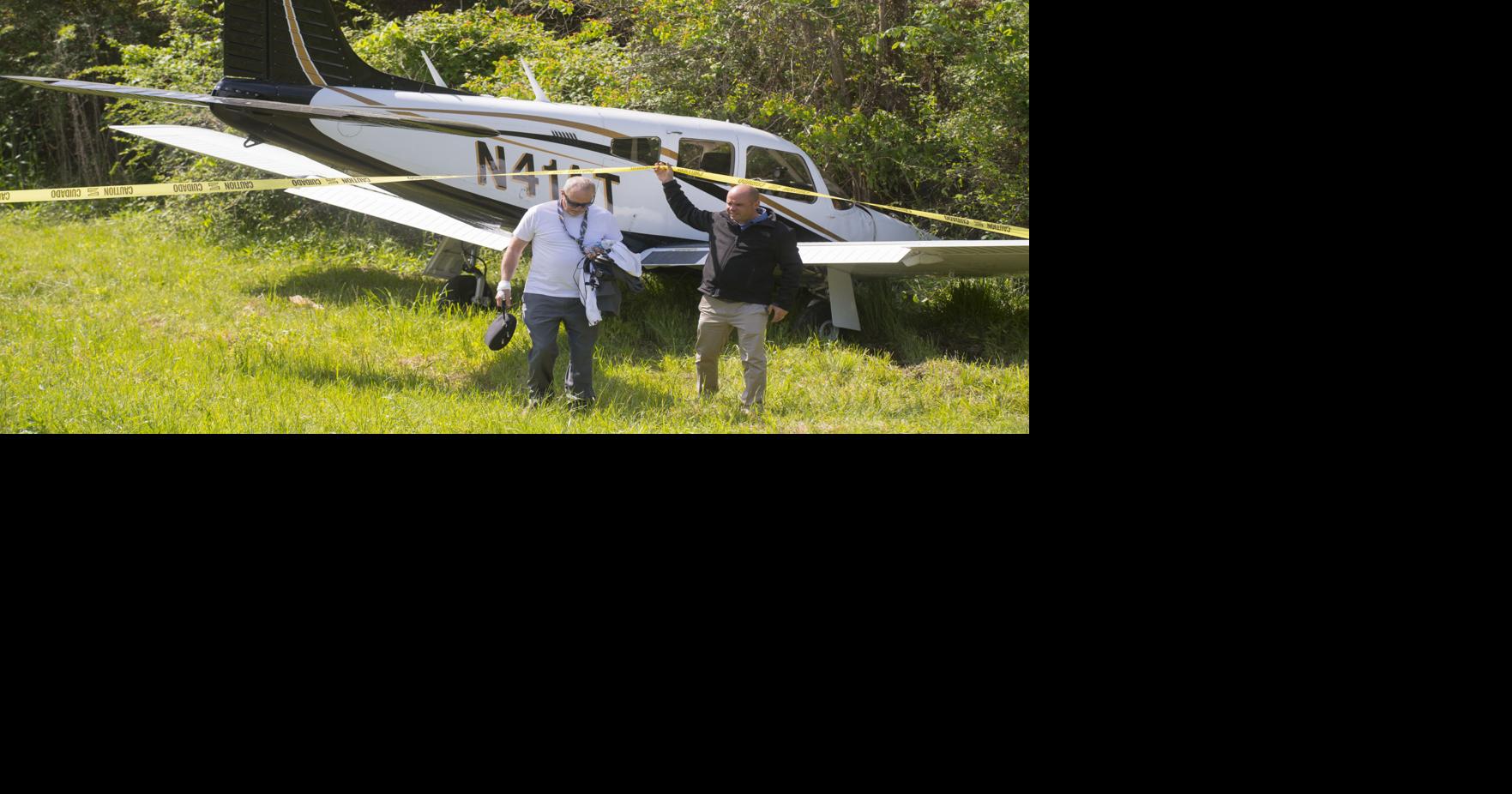 Small plane makes emergency landing on I-10 in Baton Rouge, clips truck ...