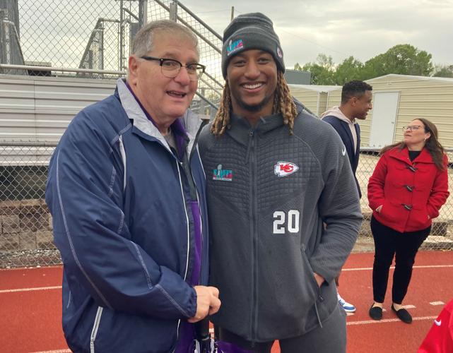 Super Bowl winning Justin Reid gets heroes welcome as he returns to ...