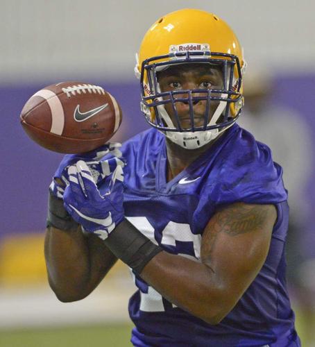 Photos: LSU's afternoon practice shows wide receivers, running backs ...