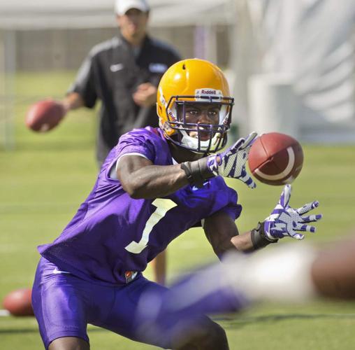 Change brewing? LSU opens camp with new faces challenging, different QB ...