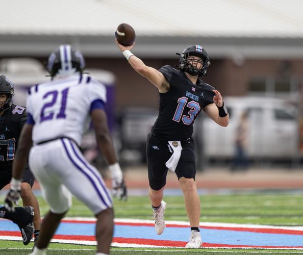 Broncos Dome bound after rain-delayed, overtime win | Zachary ...