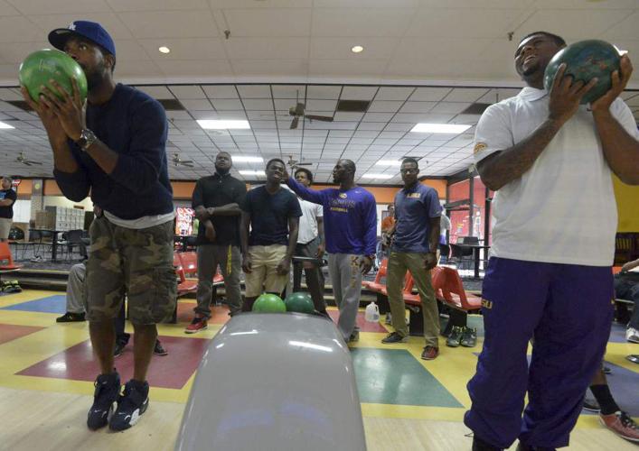 LSU football’s incoming class finds another place to shine | LSU ...