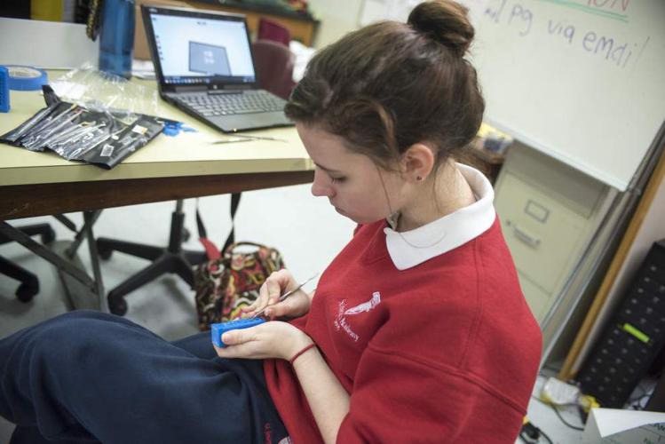 Lab pairs self-reliance, cooperation in high school techies | Southeast ...