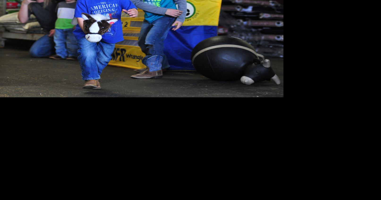 Photos:Stick Horse Rodeo event at the Mid-Winter Fair Rodeo | Photos ...
