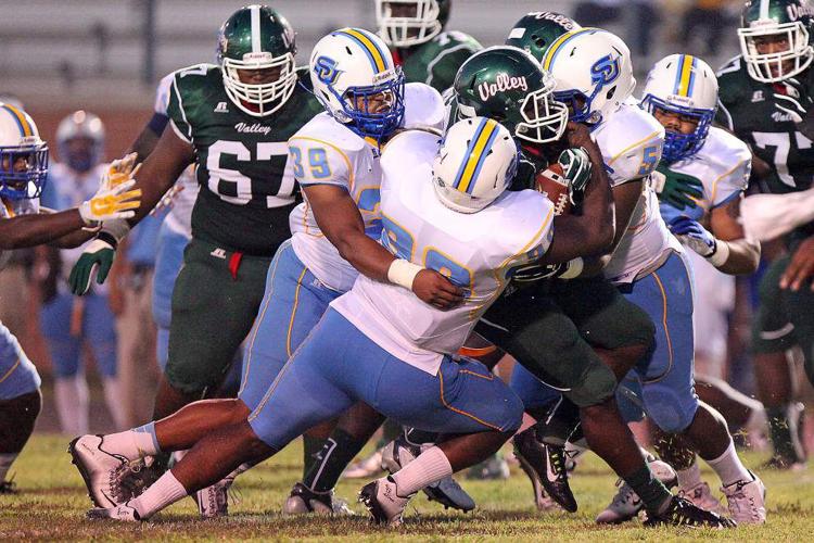 Photos: Stiff arms by Willie Quinn, big runs by Lenard Tiller all part ...