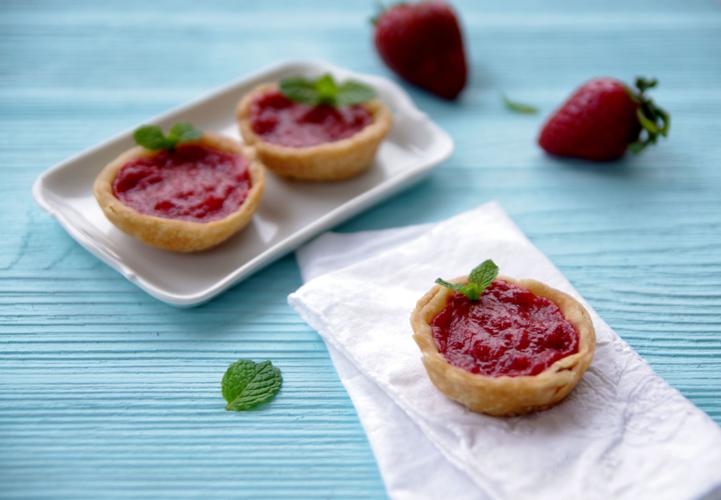 I Eat La.: Recipes for Strawberry Cream Palmiers, Strawberry Jam Tart ...