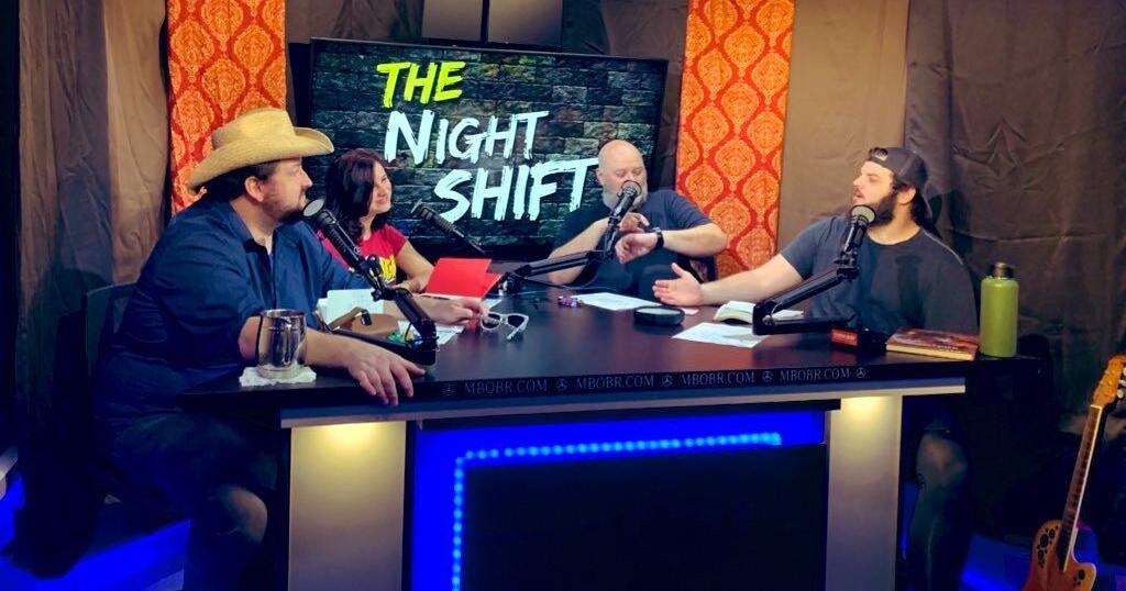 T-Bob the bard? Ex-LSU player, fellow media personalities launch D&D ...