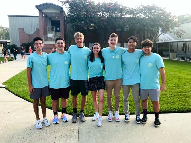 Runnels School seniors greet school year with sunrise gathering | Mid ...