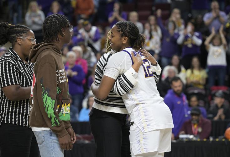 Parkway's Mikaylah Williams celebrates Bossier City return | LSU ...