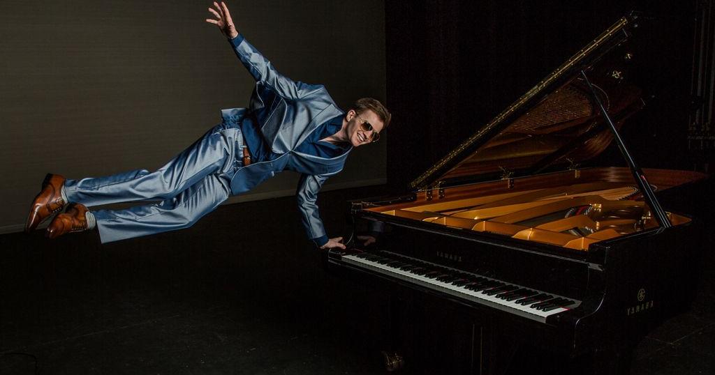 Michael McDowell brings new show to Manship Theatre Dec. 22 ...