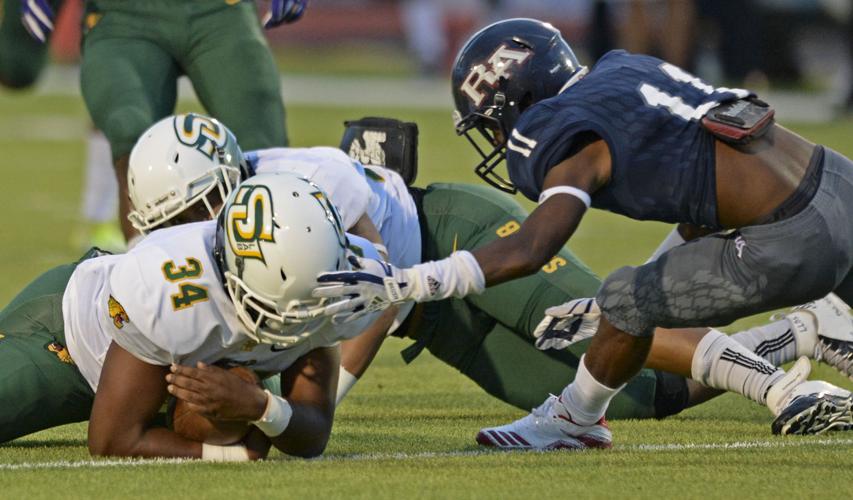 Photos: Riverside and Southern Lab travel to Walker for Thursday night ...