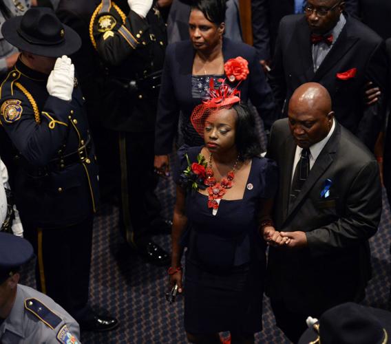 Photos Baton Rouge Community Pays Final Respects To Officer Montrell