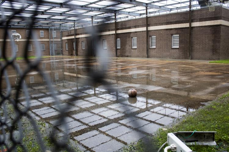 Storm-damaged jail leaves inmates scattered across Louisiana | Lake ...