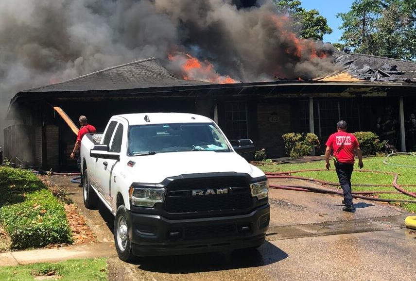 Landwood Drive home a total loss after fire, roof collapse, Baton Rouge ...