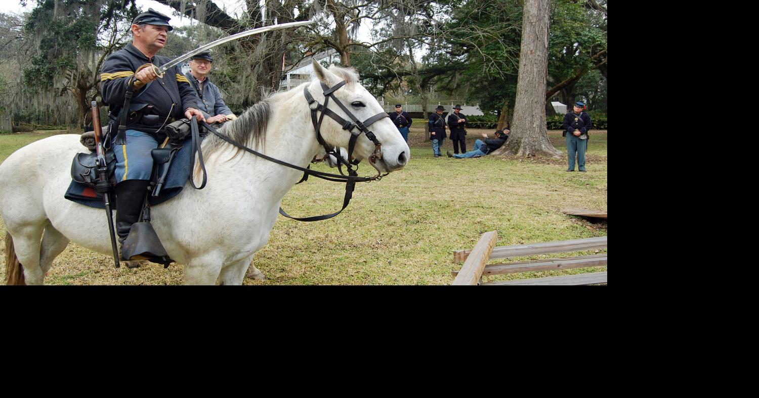 A Civil War skirmish part of Audubon historic site's reenactment April ...