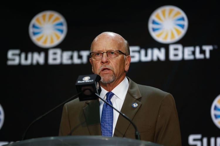 Mark Hudspeth optimistic about Cajuns despite challenges | UL Ragin ...