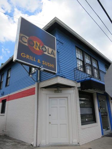 As founder of Sun Ray Grill passes the torch, two chefs take eclectic ...