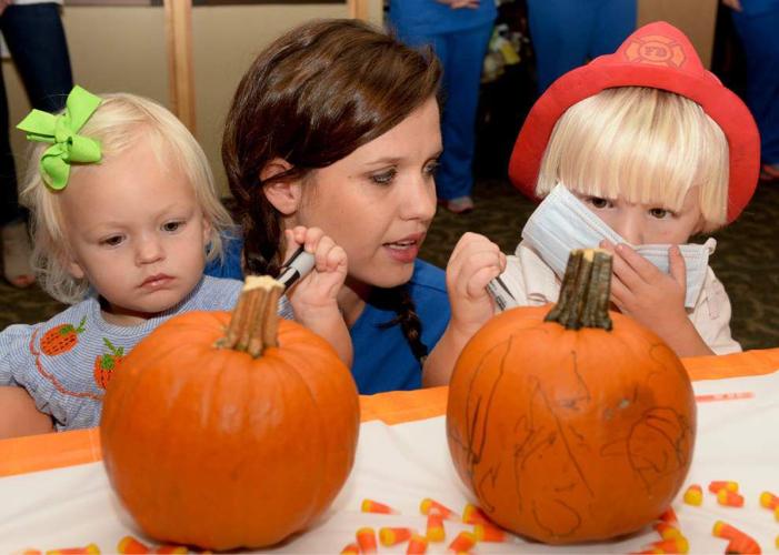 Photos: 'Operation Pumpkin' puts kids, doctors together to carve ...