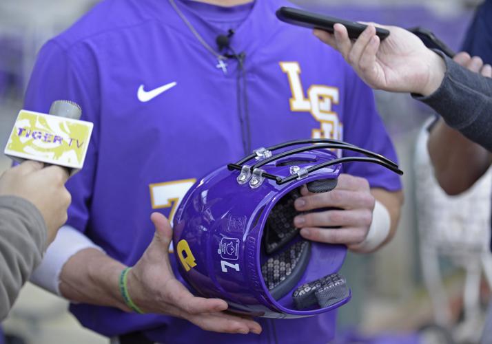 LSU junior Greg Deichmann cleared to return less than a week after ...