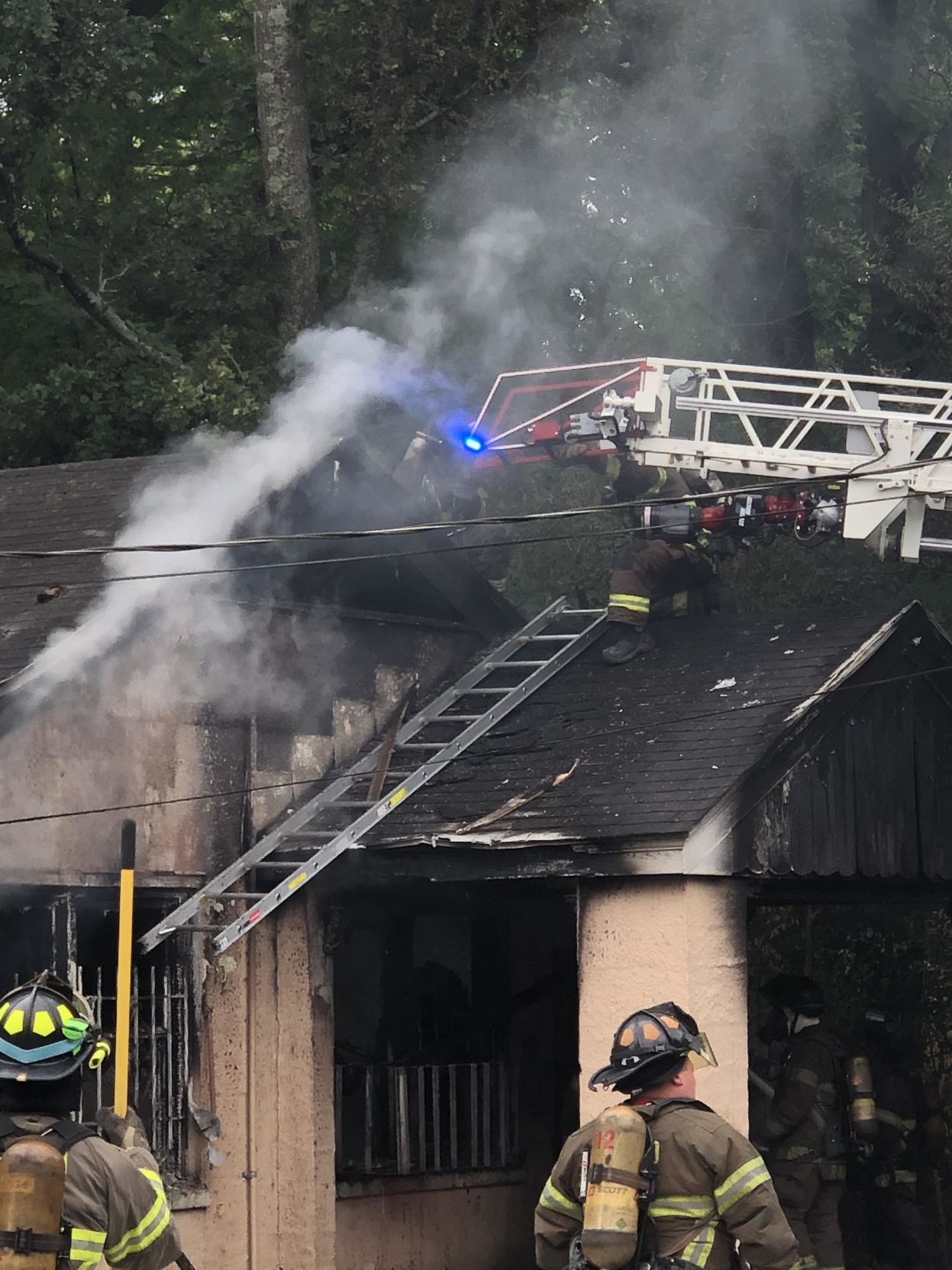 Fire destroys vacant house, arson the cause, Baton Rouge Fire official ...