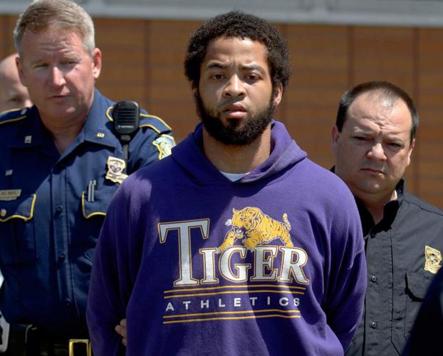 Escaped inmate Lorenzo Conner spotted at Marrero laundromat, taken into ...