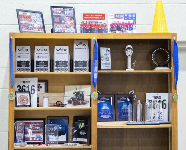 Lafayette Parish student robotics team partners with UL | Education ...