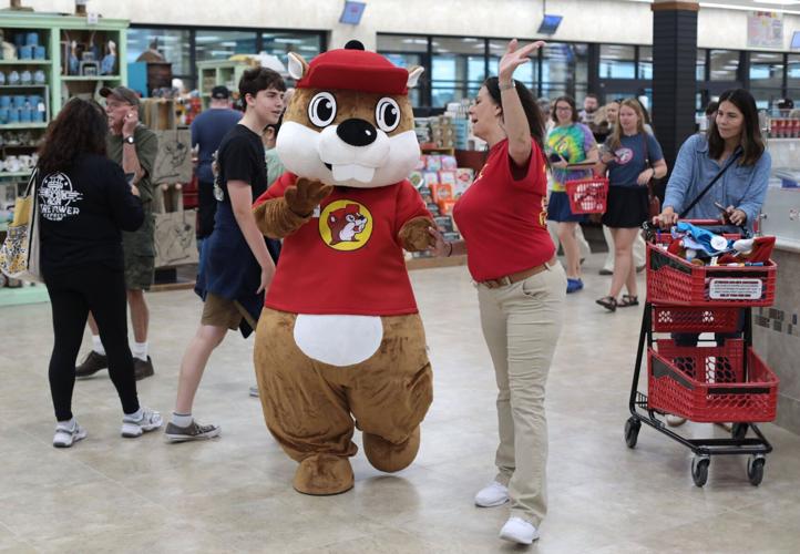 Why is it called Buc-ee's and why is its mascot a beaver? | News ...