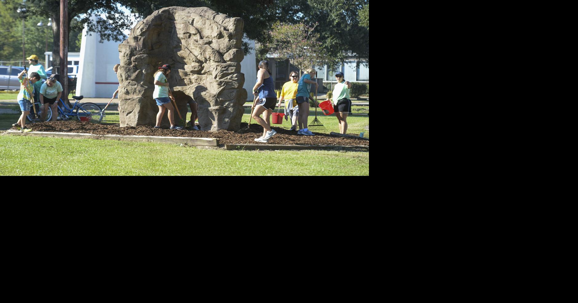 Photos: Parish Proud Clean Up. | Photos | theadvocate.com