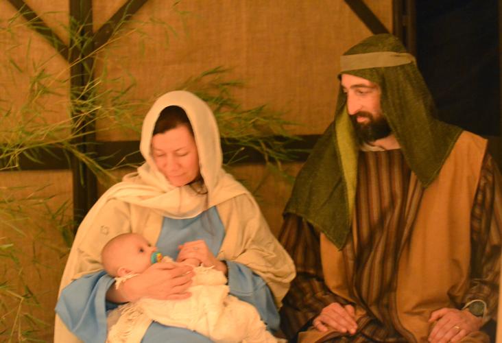 Living Nativity puts First Noel front and center in St. Francisville ...