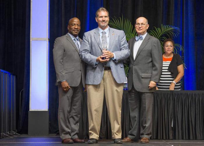 Capital Area United Way marks 90th anniversary | Mid City | theadvocate.com