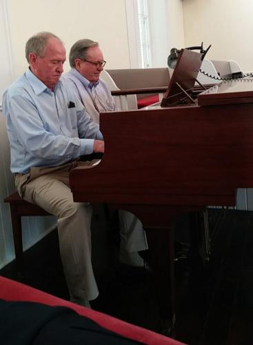 Southern gospel singer entertains at Fifth Sunday event | East ...