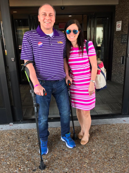 Scalise shows off LSU pride while voting early in Jefferson Parish ...