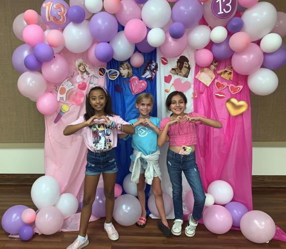 Swifties create memories and friendship bracelets at library program ...