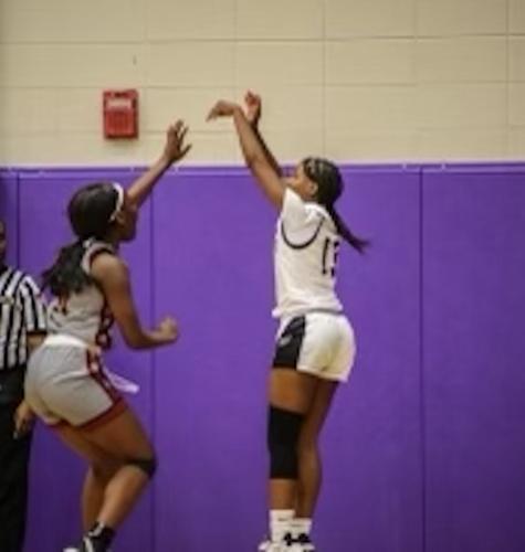 Seniors lead Dutchtown Griffins girls basketball team this season ...