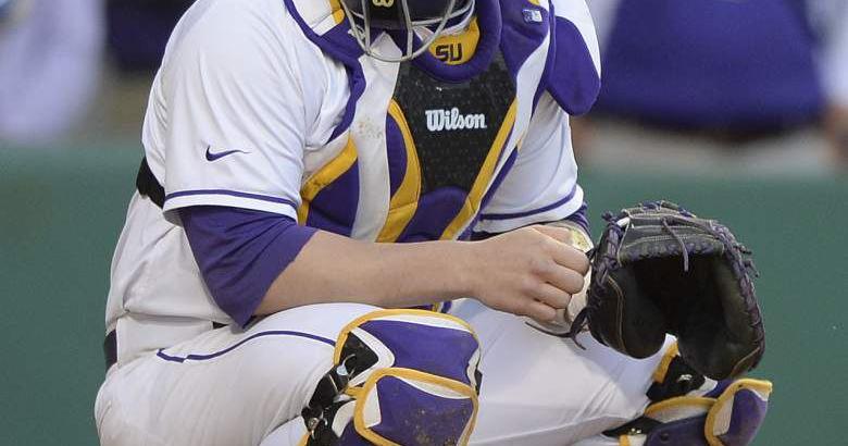 Block party: LSU catcher Kade Scivicque is 'as good as it gets' behind ...