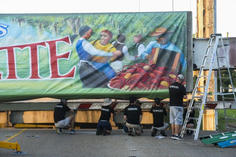 Iconic Robert Dafford murals installed on historic Pinhook Bridge in ...