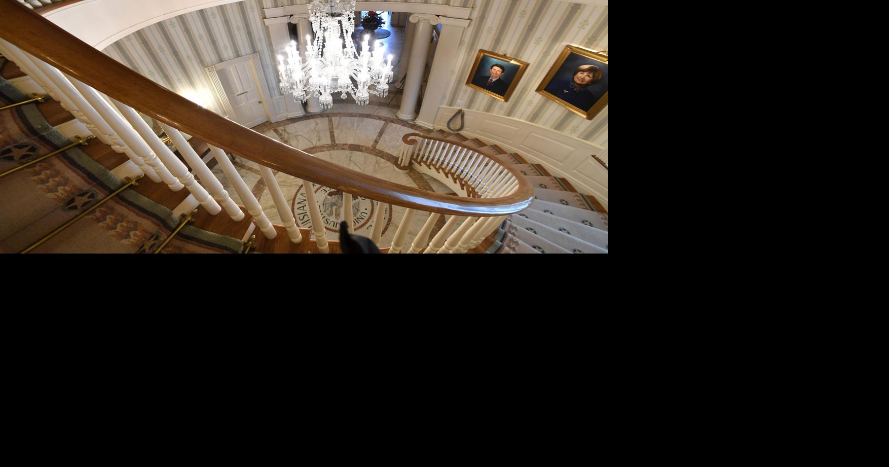 Report: After Governor's Mansion security breach, State Police leader ...