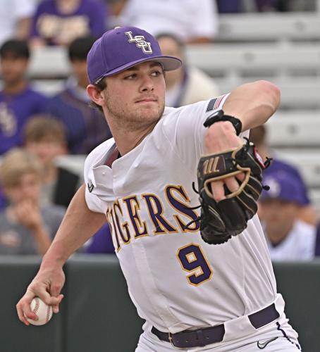 LSU celebrates second victory of the night at Alex Box as Tigers clinch ...