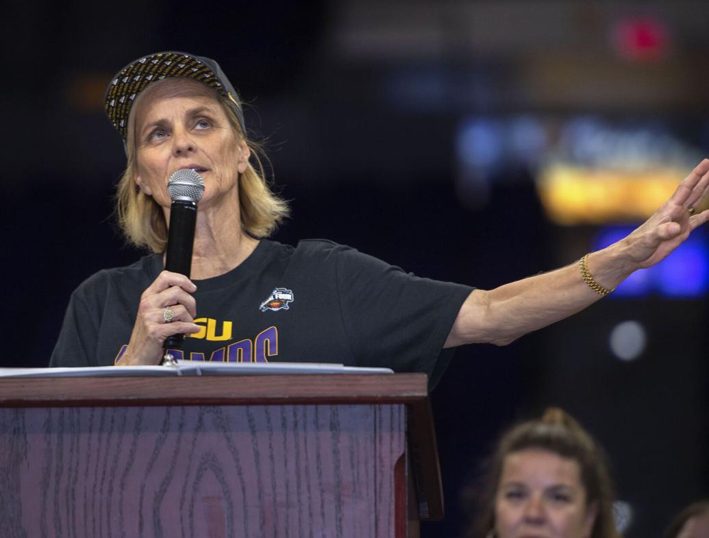 Kim Mulkey takes the trop to Omaha for the championship game | LSU ...